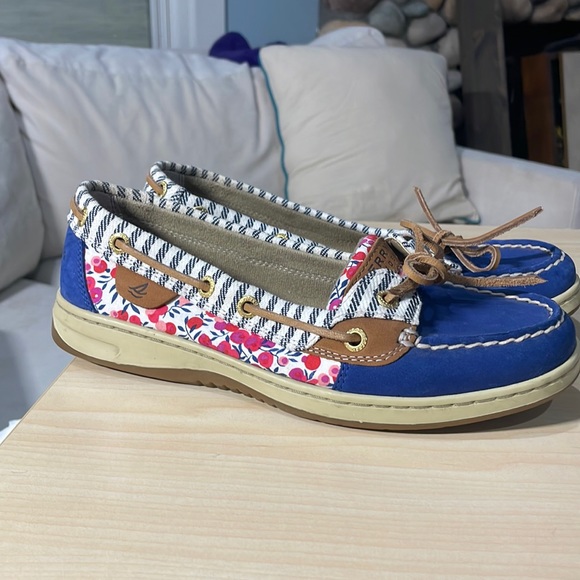 Sperry | Shoes | Sperry Topsider Blue Loafers With Pink Floral Print ...